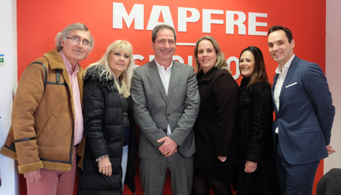 Nova gerência na loja Delegada de Mem Martins